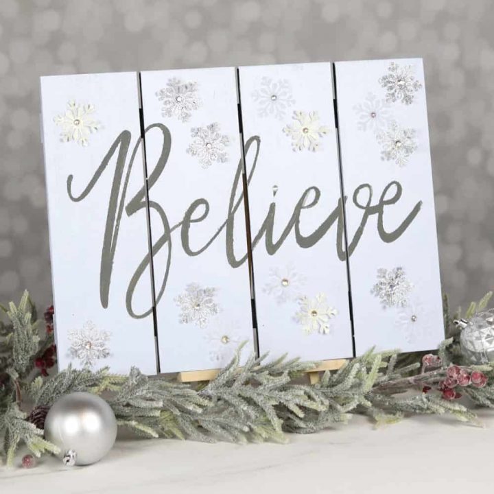 Creative Christmas Signs to DIY - Girl, Just DIY!